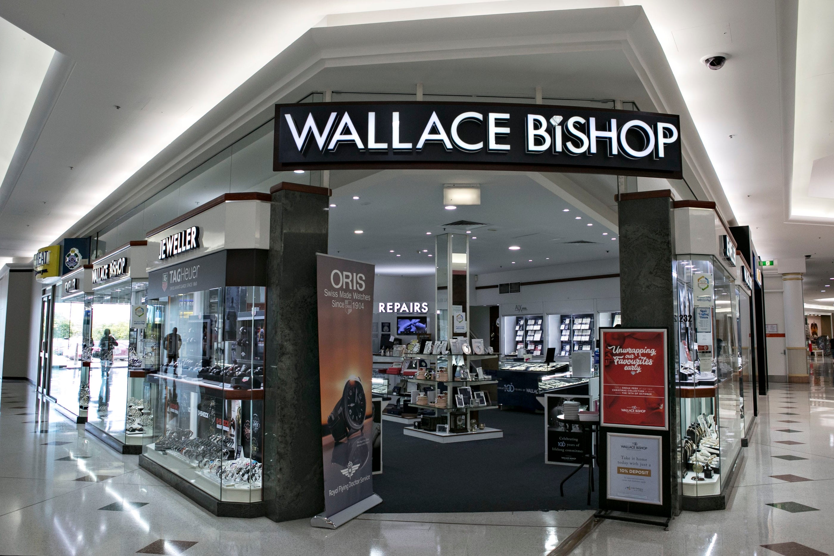 Wallace Bishop - Loganholme (Hyperdome)